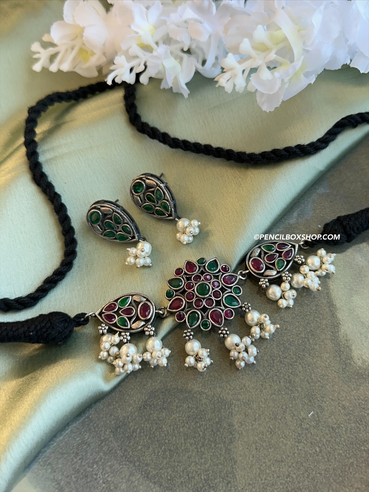 Lila Ruby green simple flower German Silver necklace Choker set ...