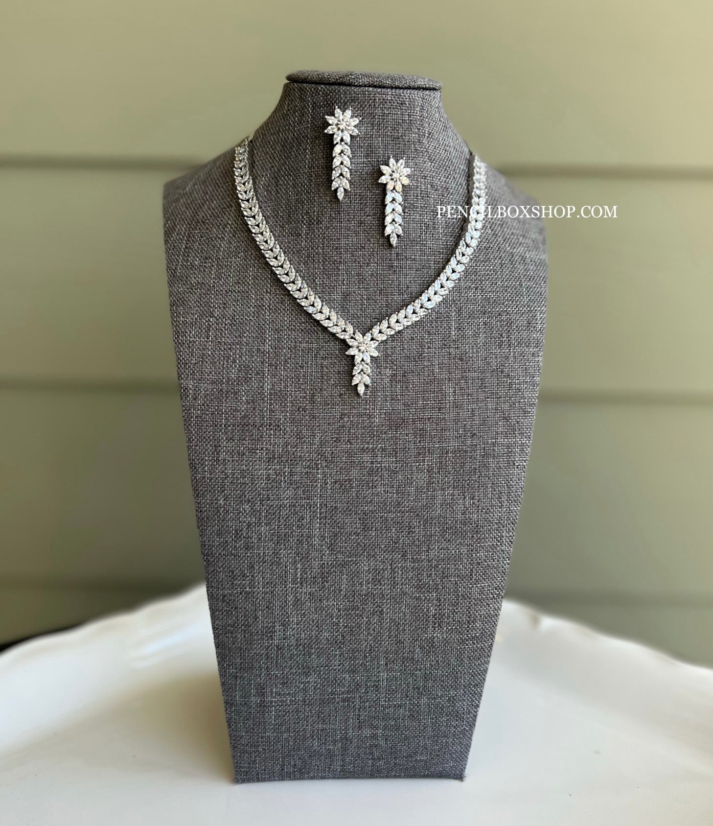 Single Line Simple American Diamond Cz Stone Silver Necklace set ...