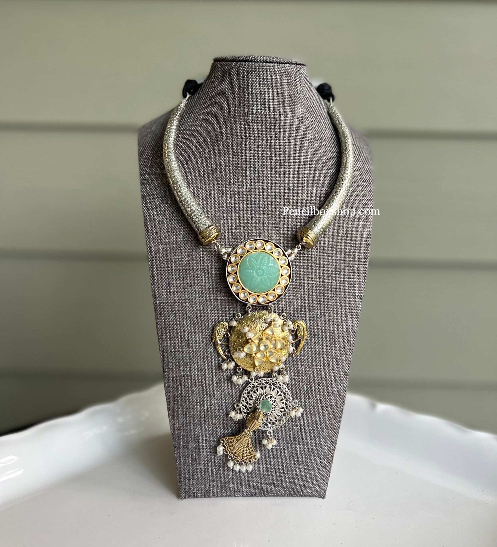 PencilboxShopUSA 92.5 Silver Coated Peacock German Silver Pachi Kundan Hasli Necklace Set Mint